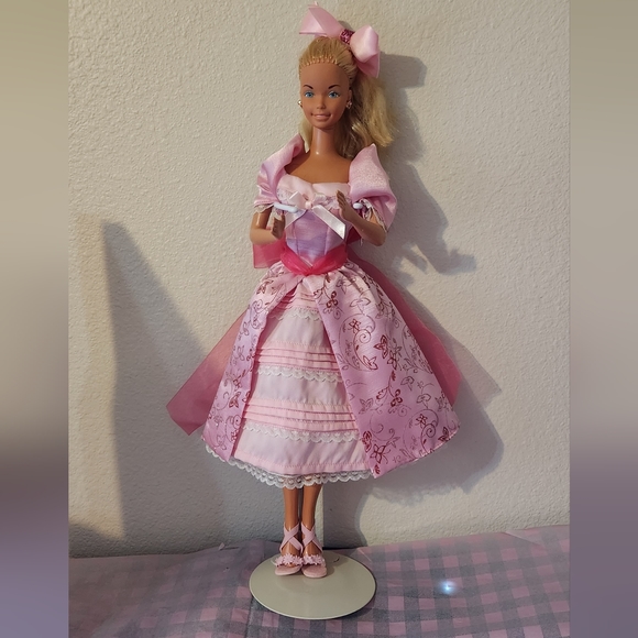 Barbie | Toys | Supersize Barbie Vintage 976 18 Inch | Poshmark
